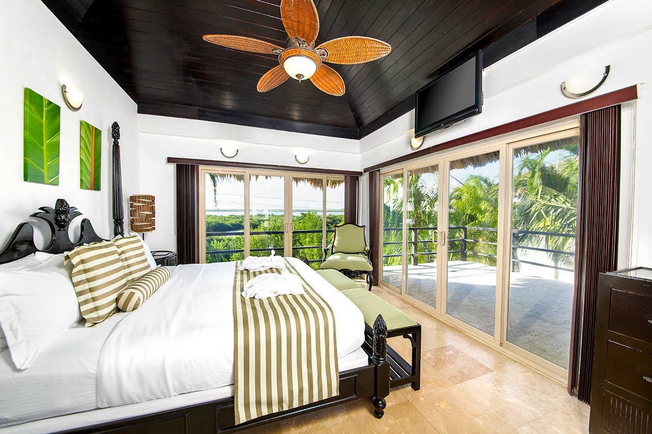 Las Terrazas Belize Resort